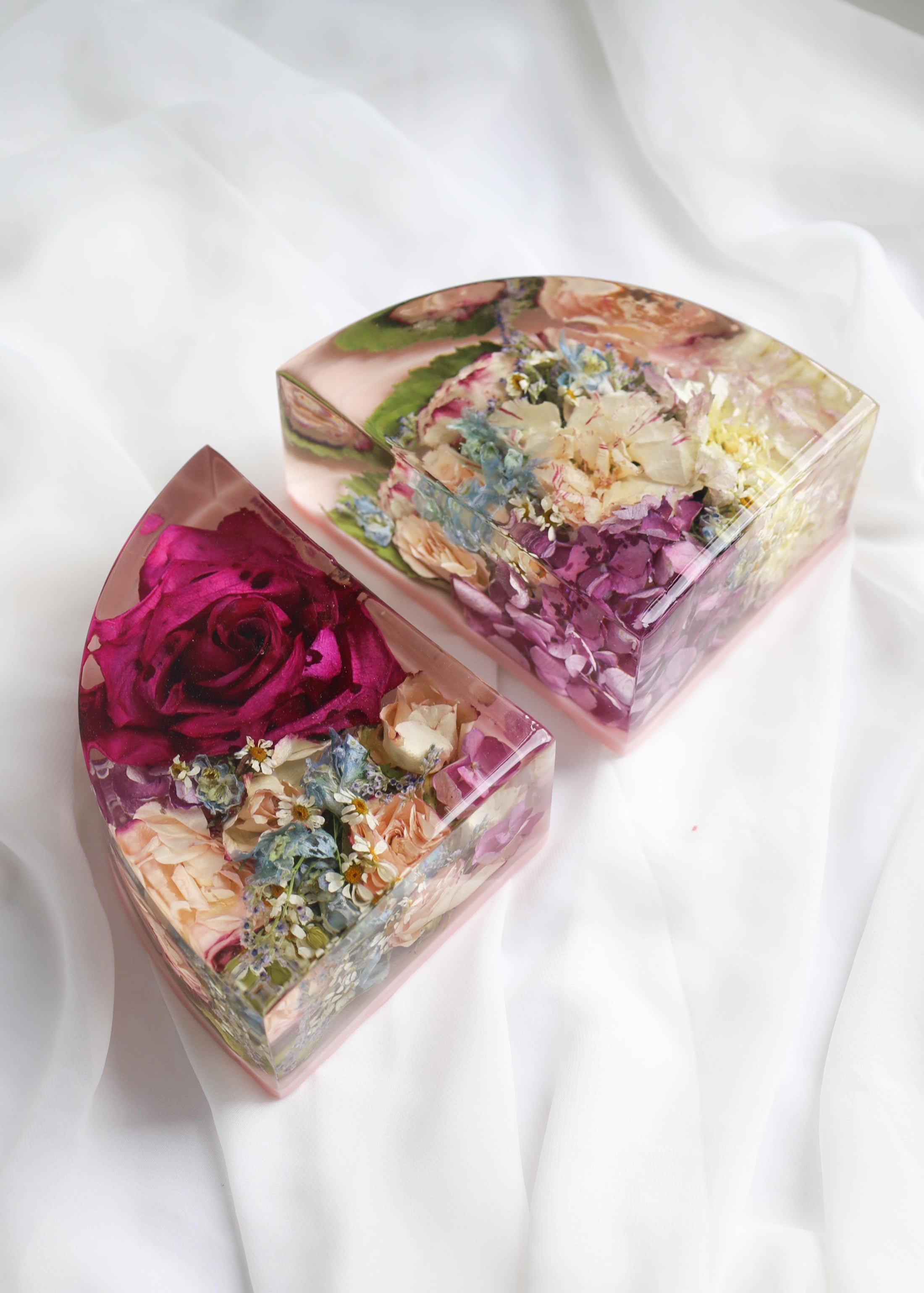 Set of Resin Display book ends - Floral Preservation Brisbane