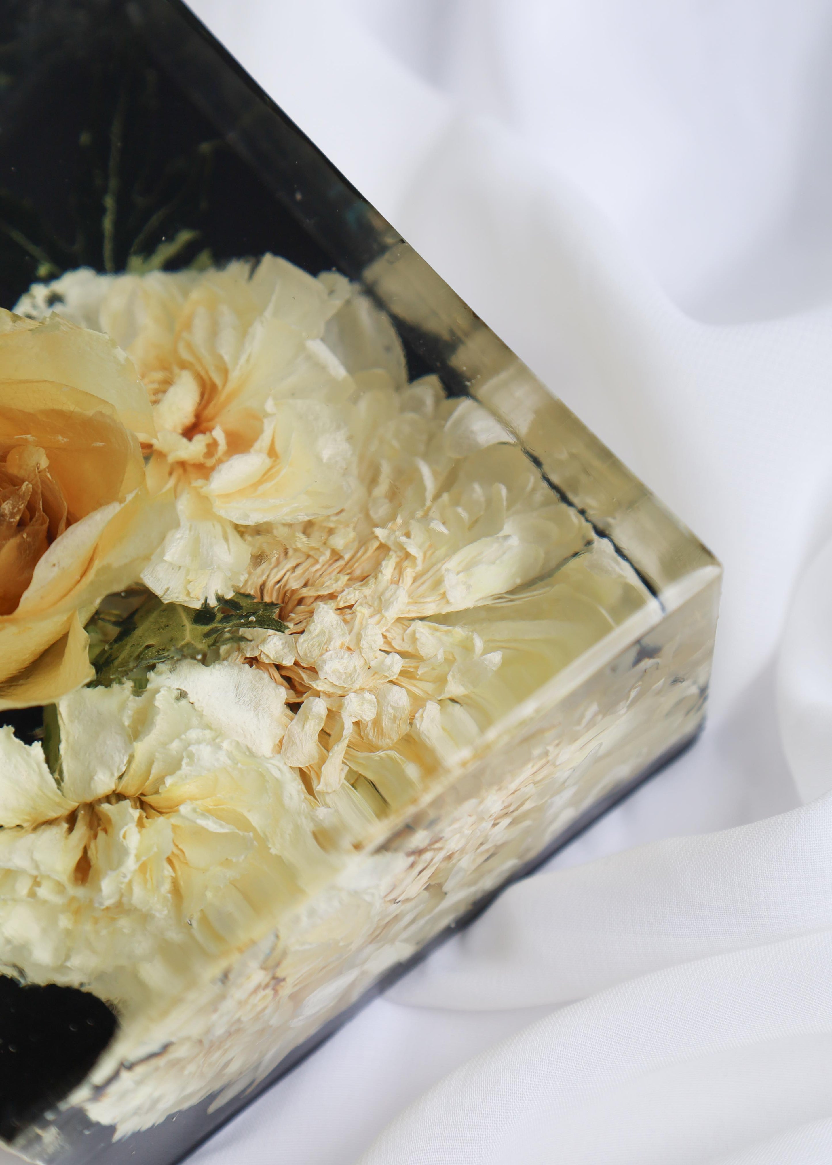 Set of Resin Display book ends - Floral Preservation Brisbane